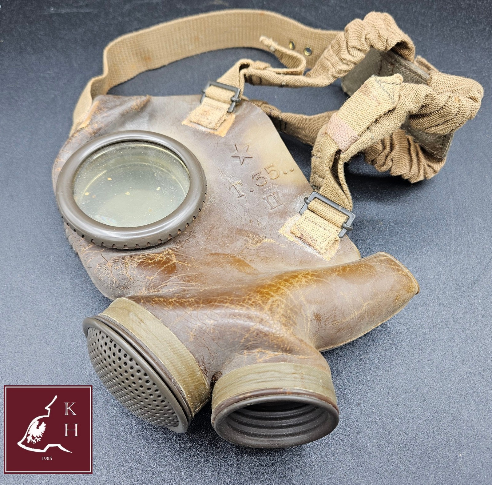 ITALIAN ROYAL ARMY WW2 GASMASK - PIRELLI T35 - Karl Häuser