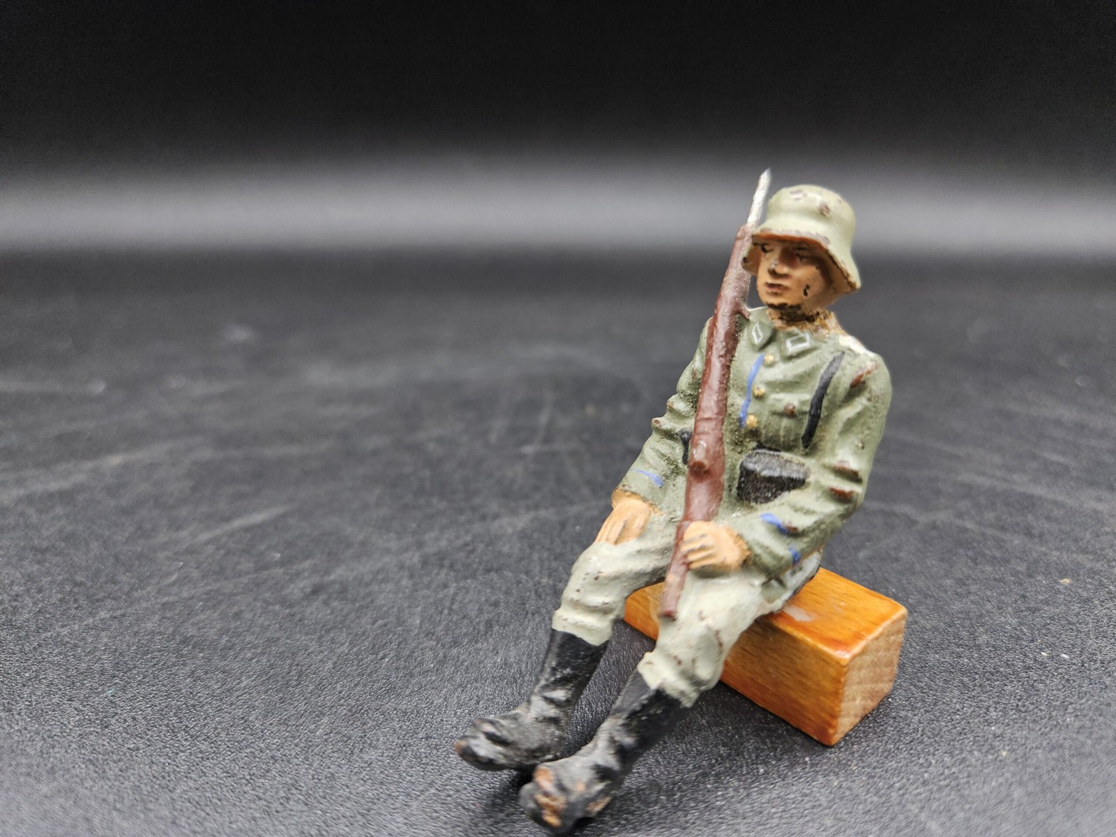 German Toy Soldier to be mounted on vehicles - Karl Häuser